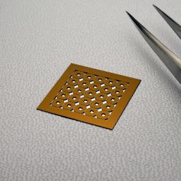 Silicon nitride membranes - 200um substrate thickness, 5 x 5 array
